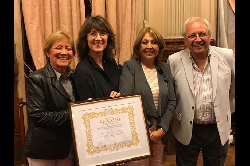 Ana Caumo recibió la Mención de Honor al Valor Científico :: El Diario ...