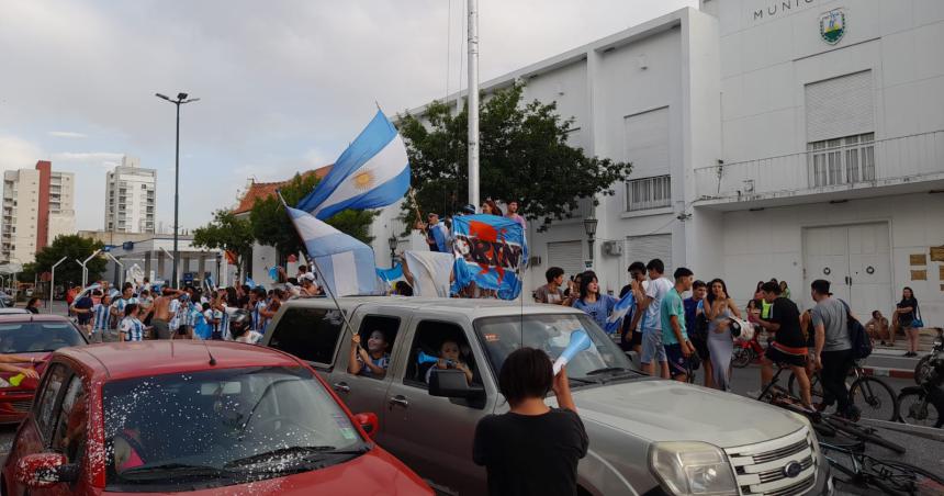 Los festejos en el centro de Santa Rosa :: El Diario de La Pampa