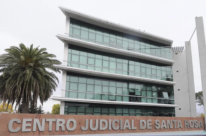 Una banda robó 27.500 dólares en Santa Rosa y va a la cárcel :: El ...