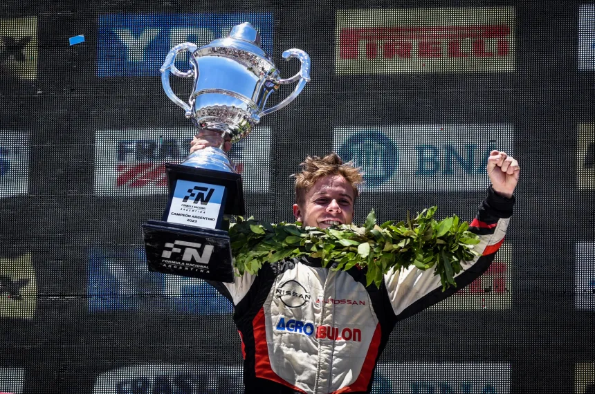 Nico Suárez ganó a lo campeón y es el nuevo Rey :: El Diario de La Pampa