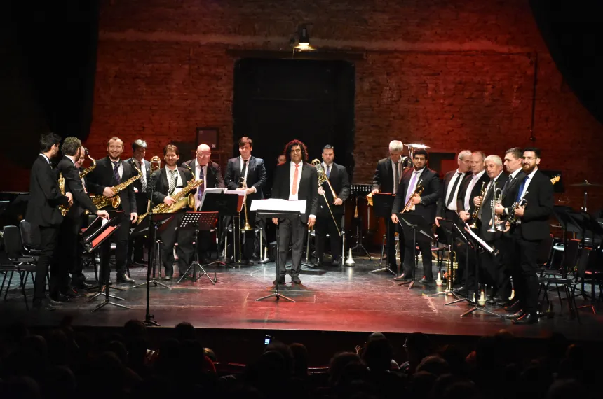 BSLP presenta "8M Sinfónico" :: El Diario de La Pampa