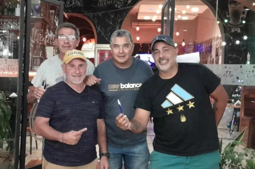 Jornada solidaria en el estadio Ramón Turnes :: El Diario de La Pampa