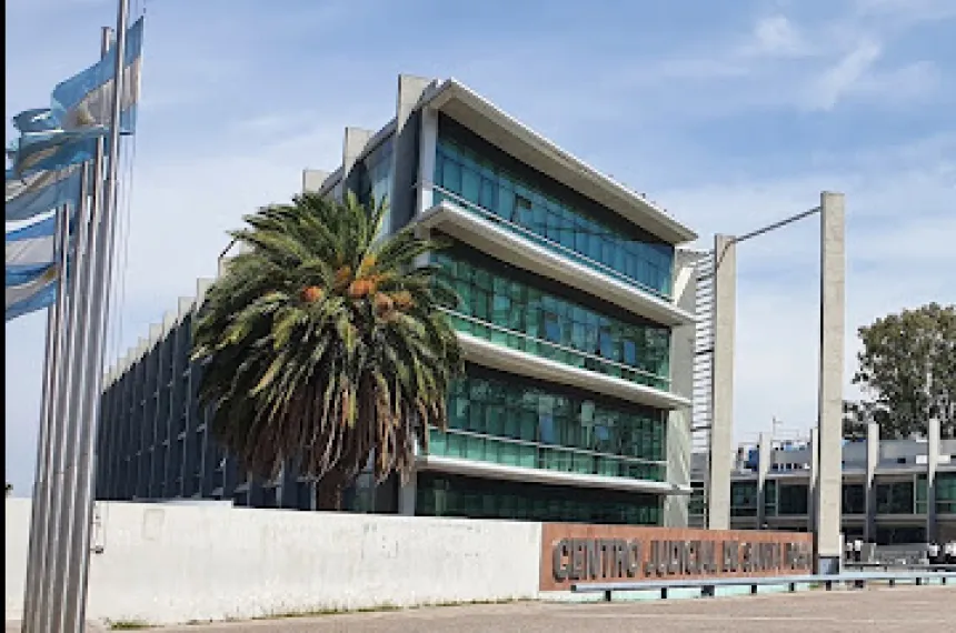 Confirman condena a Carlos Bafundo por hurto a un depósito de Educación ...